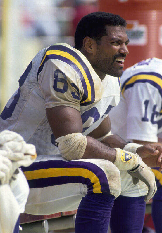 Steve Jordan Shows Love to Vikings & Saints With Air Jordans - NewsBreak