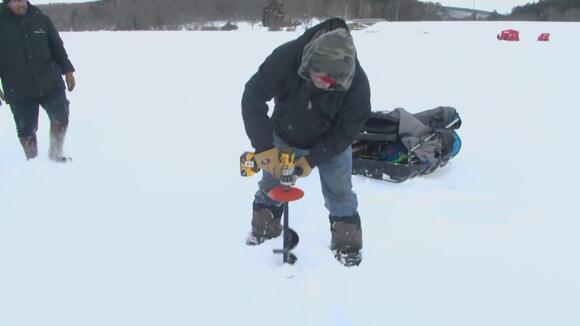 Winter hobby draws dedicated fishermen out onto ice - NewsBreak