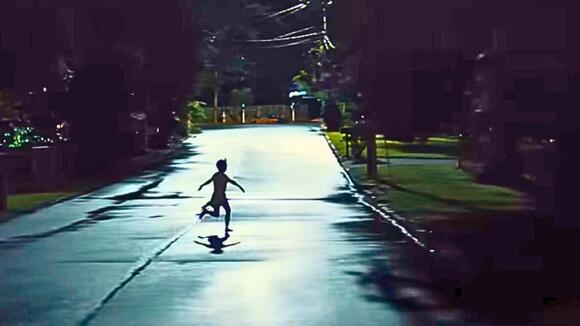 Weapons: Why do the children run like that in the horror movie ...