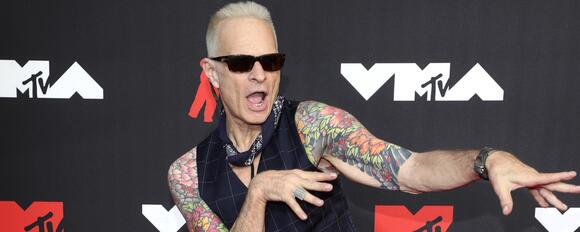 Drink In Ex-Van Halen Singer David Lee Roth’s Danceable New Solo Tune ...