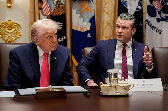 Pete Hegseth's Name Tag Misspelling Is Going Viral For Verrrrrrrry ...
