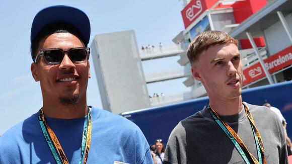 Stunning £100m Man Utd move gets green light as eight stars targeted ...