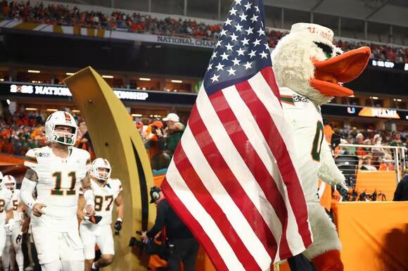 ESPN ruins national anthem with humiliating error at National ...
