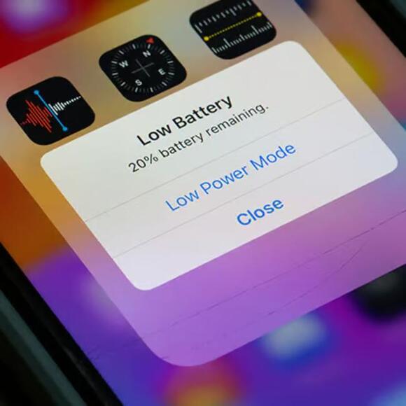 Tech Experts Warn These 4 Charging Mistakes Are 'Damaging' Your Phone's ...