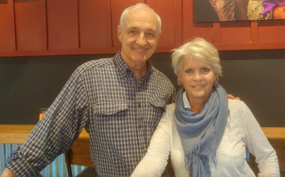 This Classic TV Mom and Dad Share Same Exact Birthdate, If Cities Apart ...
