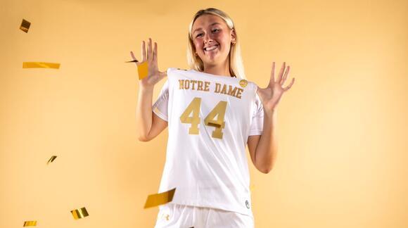 Notre Dame Women's Basketball Signs Five-Star Forward Leah Macy - NewsBreak