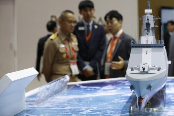 Hanwha Ocean accelerates AI-driven shipyard overhaul with Starlink ...