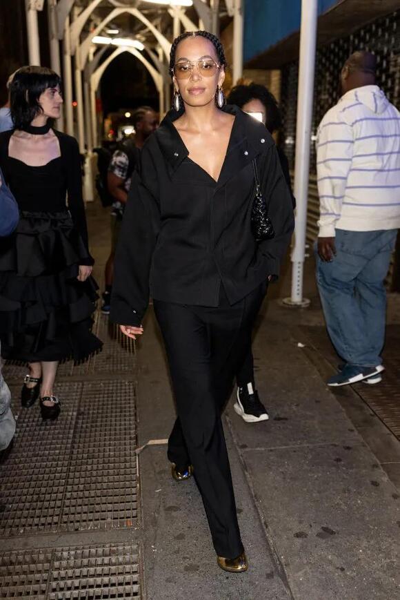 Naomi Campbell, Solange Knowles, And More Step Out For The Harper’s ...