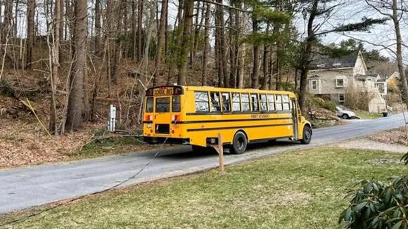 School bus got tangled in powerline on Maine’s coast - NewsBreak