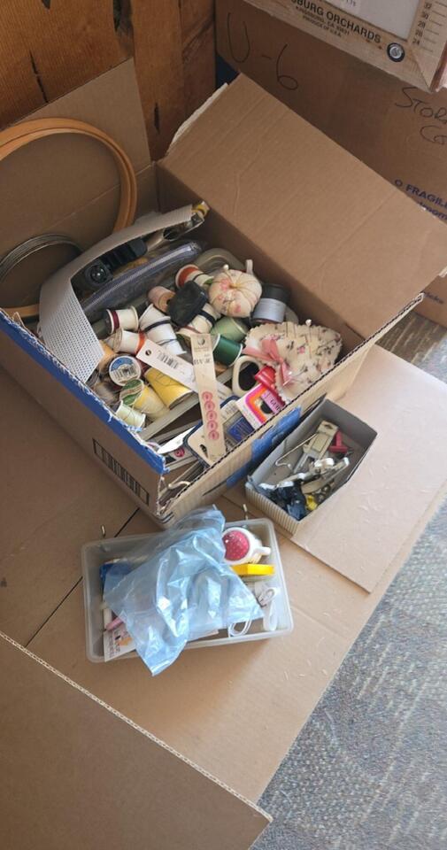 🎁 Community Freebies in Bakersfield You Can Grab Now - NewsBreak
