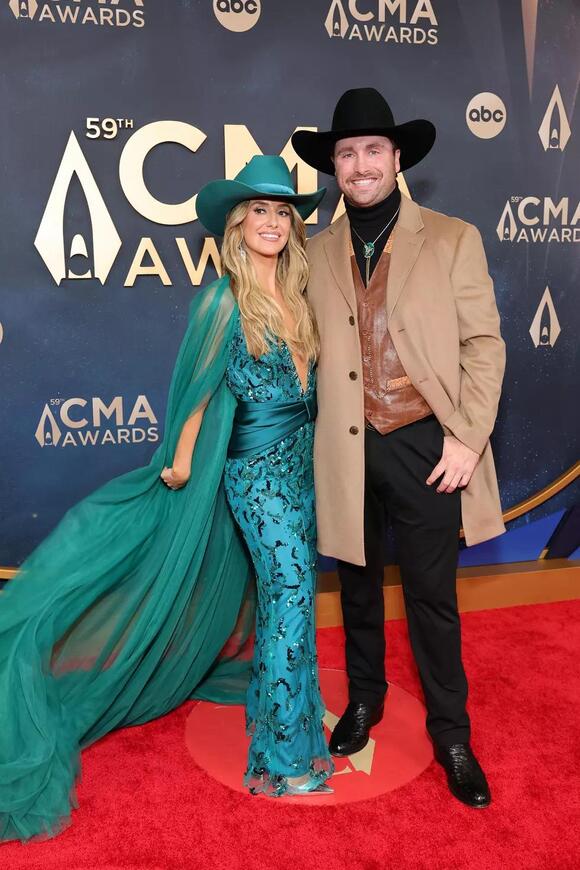 2025 CMA Awards Red Carpet Pictures: See Country's Best Dressed ...
