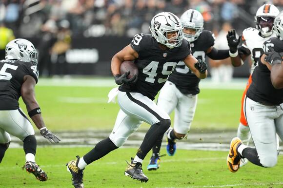 Report: Las Vegas Raiders Re-Sign Charles Snowden, Jordan Meredith ...