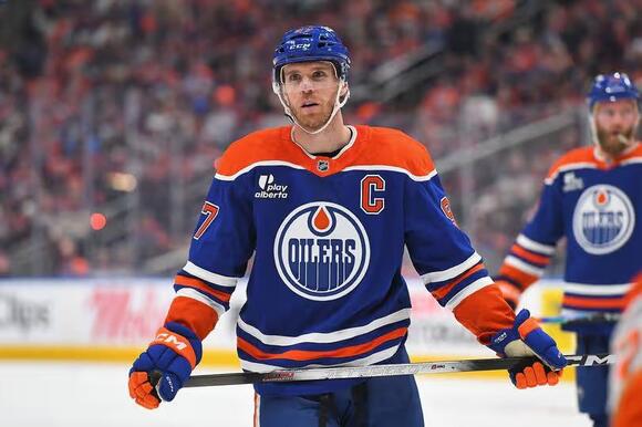 NHL Playoff game interrupted after disgusting food item thrown on ice ...