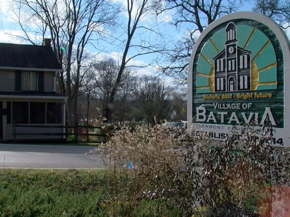 Batavia council member charged with assaulting man who flipped him off ...