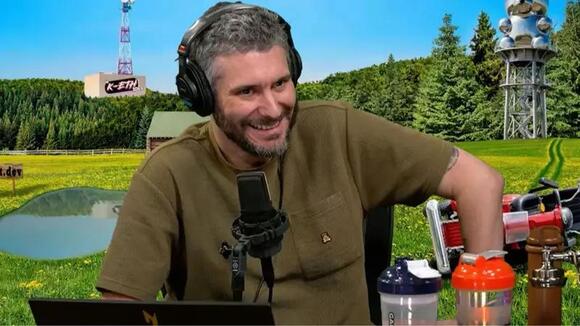 Ethan Klein Reveals Why He’s Suing “Former Bestie” iDubbbz for ...