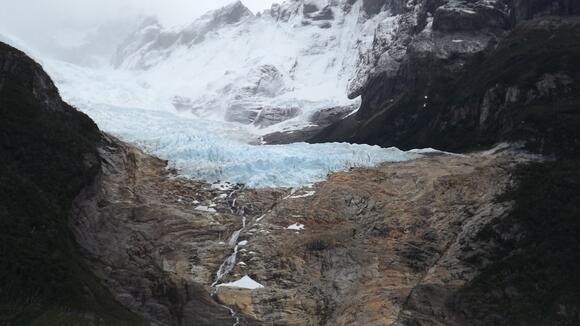 The Glacial Rivers That Flow Upstream – And the Science Behind It ...