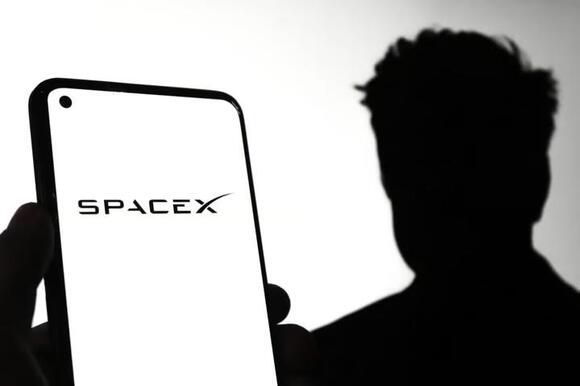 Elon Musk's SpaceX Refinances Debt With $20 Billion Bridge Loan Ahead ...