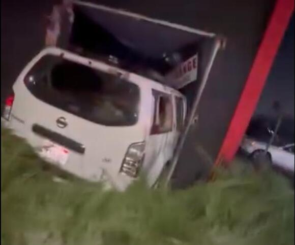 Suspected DUI driver crashes into Baldwin Park tire shop - NewsBreak