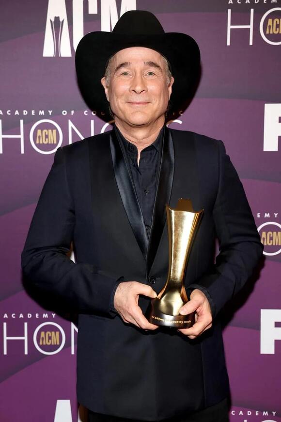 Country Music Icon Clint Black To Share “40-Year Rollercoaster Ride ...