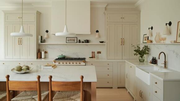 7 Traditional Kitchen Features Making a Comeback in 2026 – And Why ...