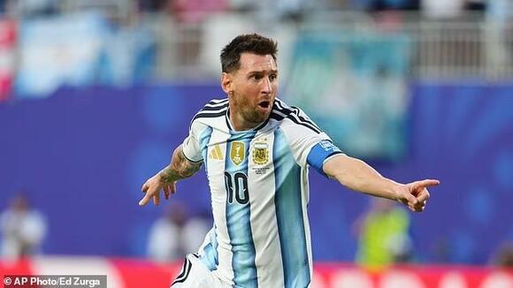 Presenter who claimed Lionel Messi's dad was dead QUITS her job and ...