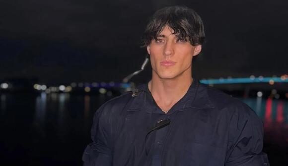 Influencer Humiliated After Getting His Wig Snatched Off His Head ...
