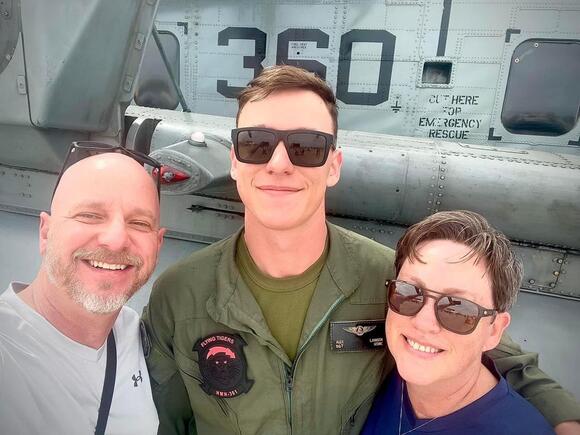 Families of 5 Marines killed in helicopter crash blast incident as ...