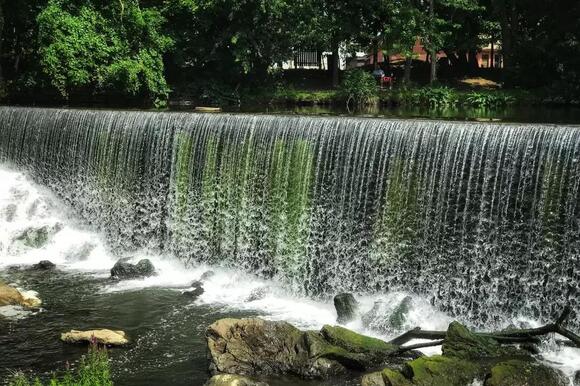 One Of The Hudson Valley’s Most Romantic Date Night Experiences - NewsBreak