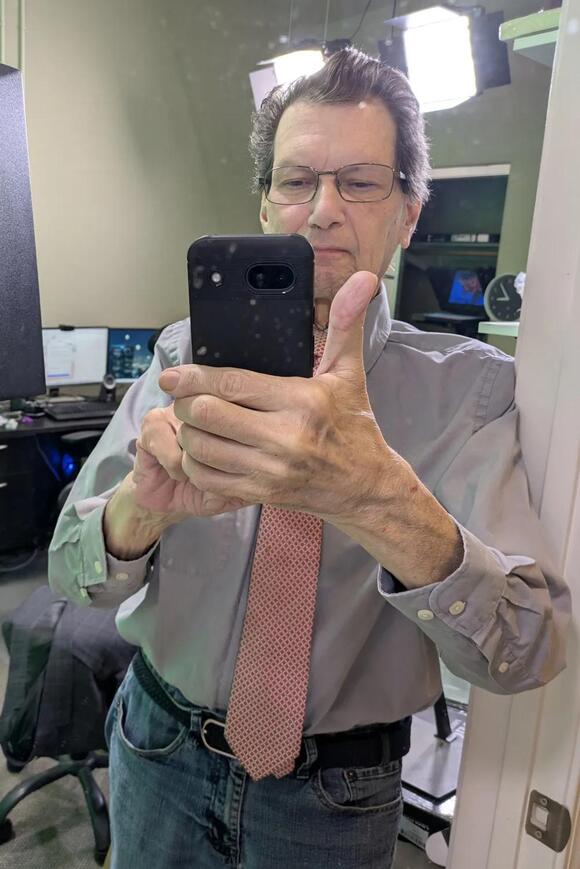 Beloved Connecticut Meteorologist Geoff Fox Dies of Pancreatic Cancer ...