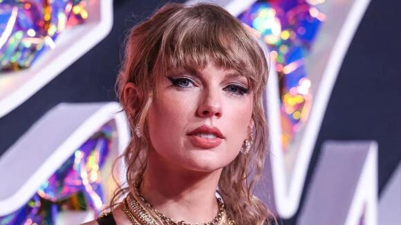 EXCLUSIVE: Taylor Swift Takes on Disney — As Megastar Goes Nuclear on ...