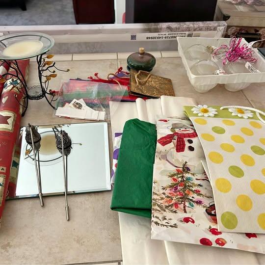 🎁 Freebies Up for Grabs in Windsor — Furniture, Decor & More - NewsBreak