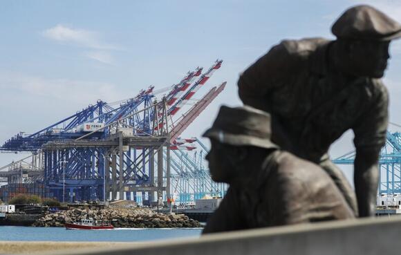 ICE agents depart Terminal Island, a key staging ground for immigration ...