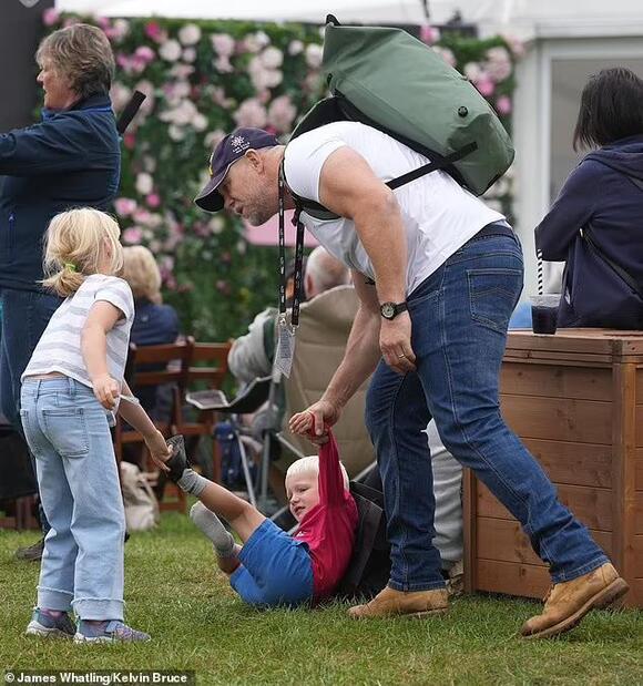 Not another royal sibling spat! Mike Tindall leaps into action to break ...