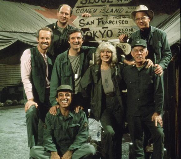 Why the ‘MASH’ Finale Stills Makes Us Cry 40 Years Later: The Emotional ...