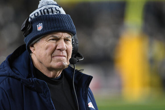 Peyton Manning, Eli Manning React to Bill Belichick's 'Aggressive' Outfit for 'MNF' - NewsBreak