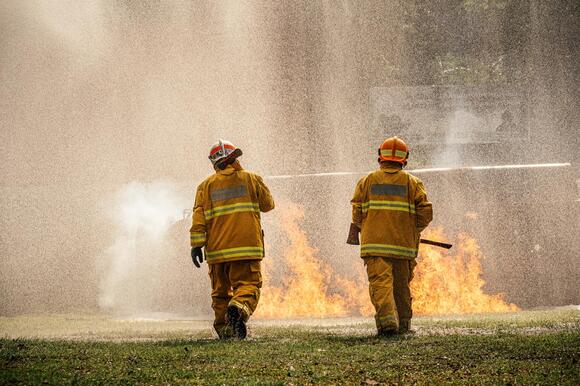 People Are Naming Jobs That Are Marriage-Killers — From Doctors To ...