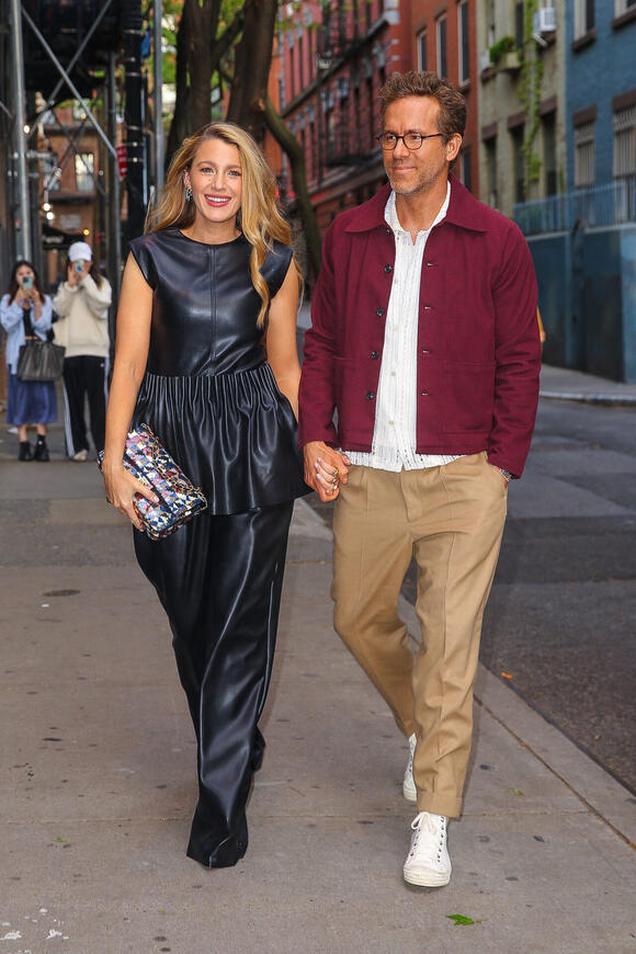 Blake Lively and Ryan Reynolds Owe More Than $2 Million in ‘Contractor ...