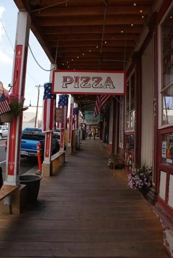 Traditional Mardi Gras Parade Favorite Being Phased Out - NewsBreak