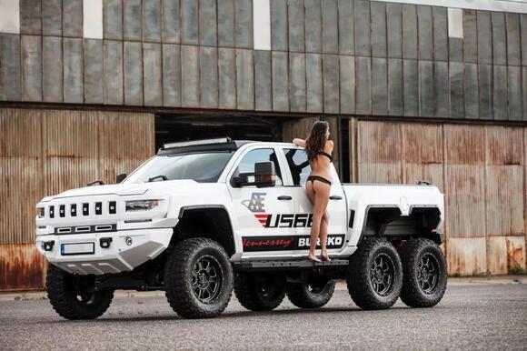 Chevrolet Silverado 6x6 Packs a 420-HP 6.2-Liter V8 and Six-Wheel Drive ...