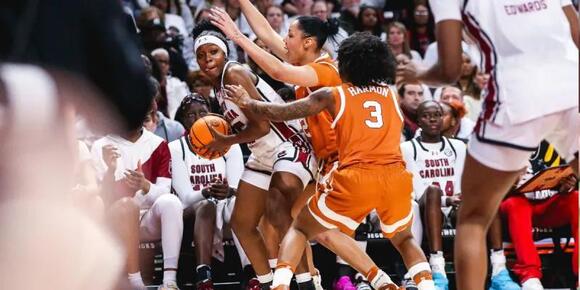 South Carolina survives chess match against Longhorns’ full-court press ...