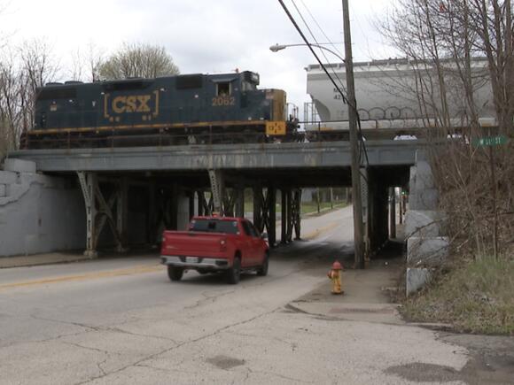 Ashtabula Co. drivers raise concerns over rust and falling concrete at ...