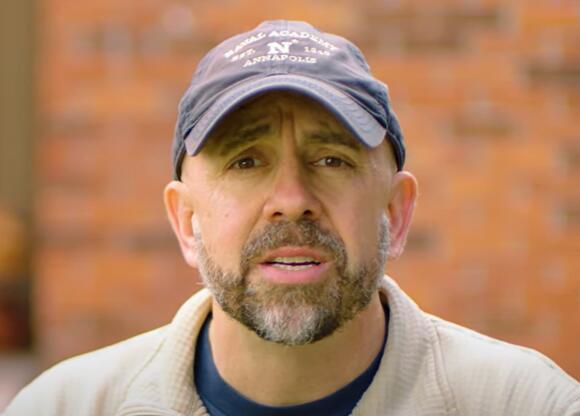 Army, Navy veteran joins crowded Democratic field seeking James ...