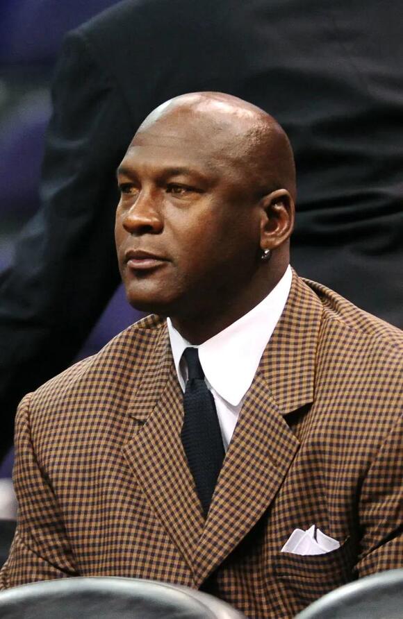 $300K Michael Jordan Sneakers Stolen as Police Arrest 8 Suspects ...