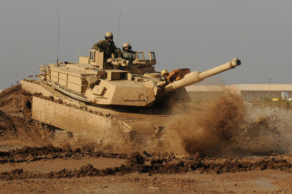 Army Confirms New Abrams Tank Will Be Smaller, Lighter, and Designed ...
