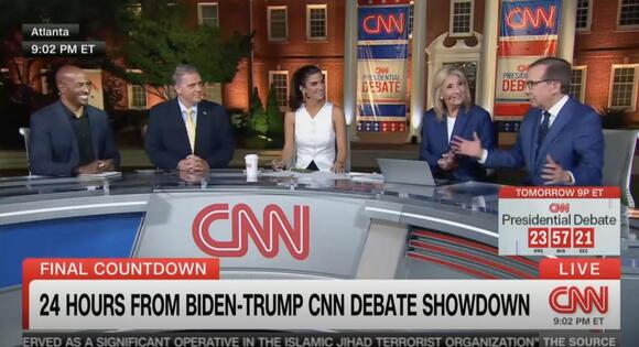 CNN Panel Bursts Into Laughter After Chris Wallace Says Trump Campaign ...