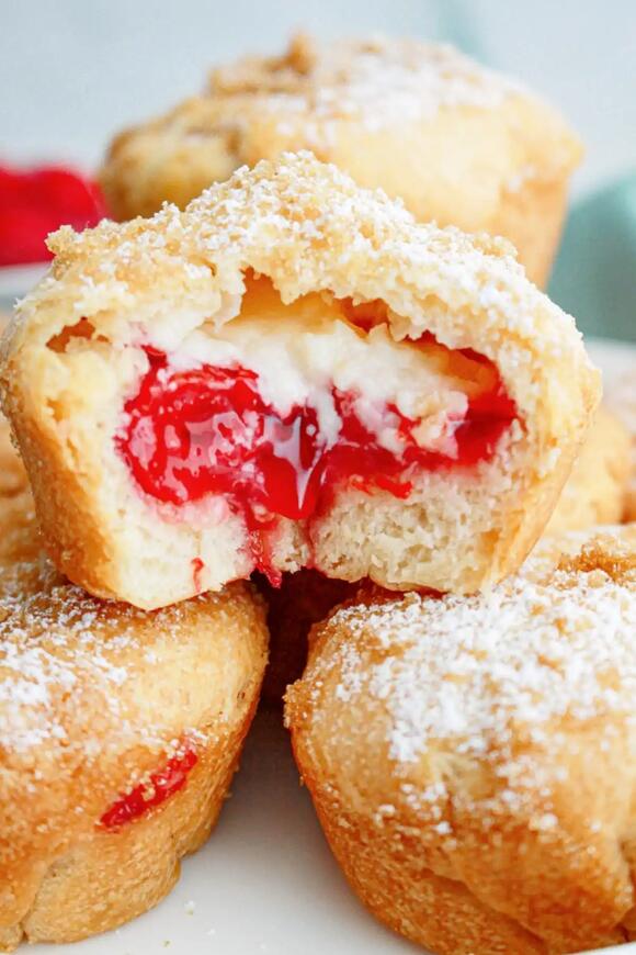 Cherry Cheesecake Muffins: Easy Recipe with Crescent Dough and Cherry ...