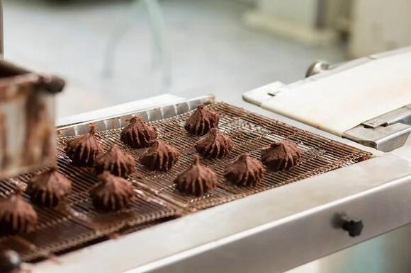 13 US chocolate tours for chocoholics - NewsBreak