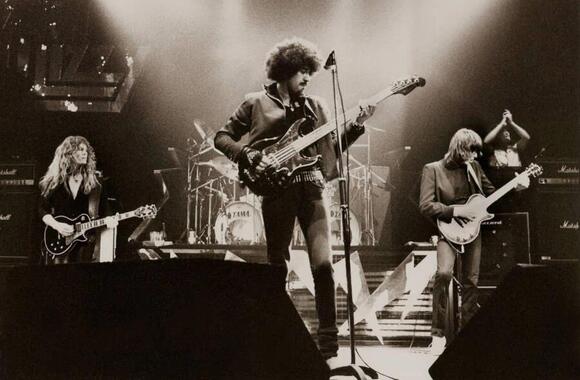 The Life And Death Of Phil Lynott, The Thin Lizzy Singer Who Died While ...