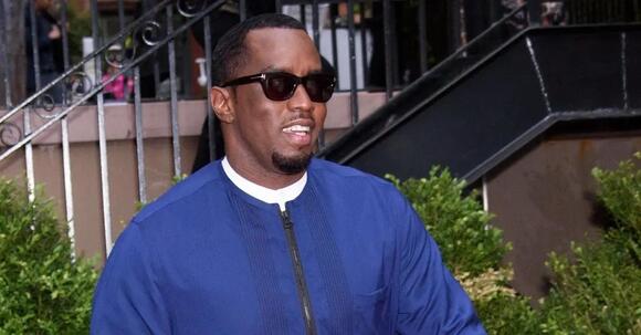 Make Way For Ye: Kanye West Crashes Diddy's Sex Trafficking Trial in ...