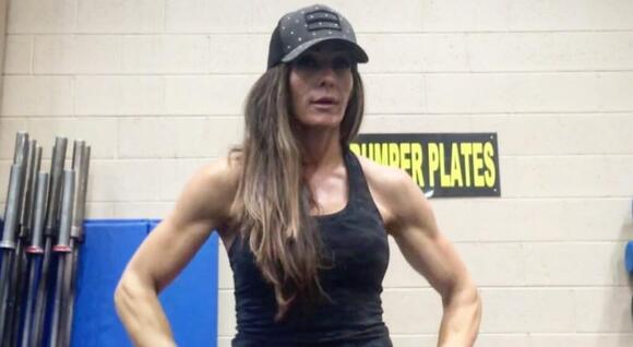 Social Media Detectives Discovered Jaxson Dart’s Mom’s Instagram Page ...